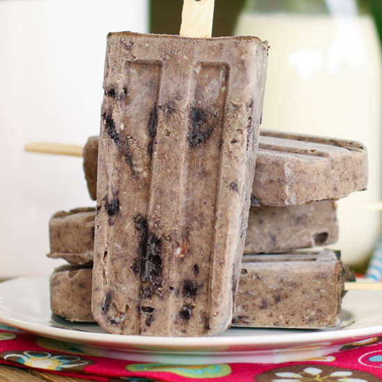 Oreo Cookies and Cream Pudding Pops - The Slow Roasted Italian