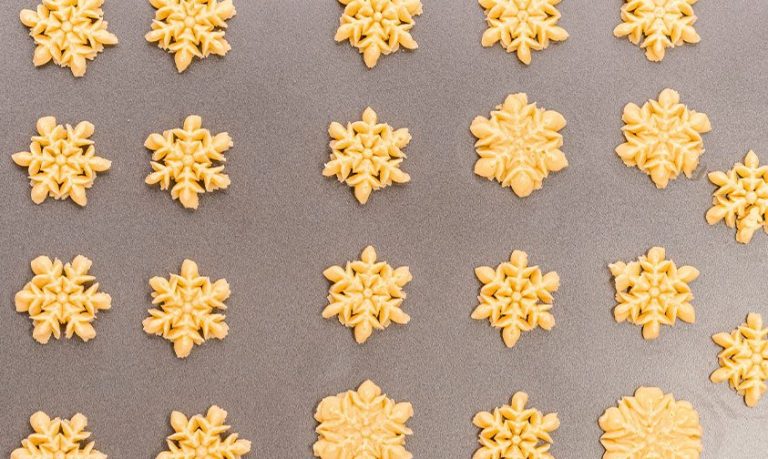 Spritz Cookie Recipe - The Slow Roasted Italian