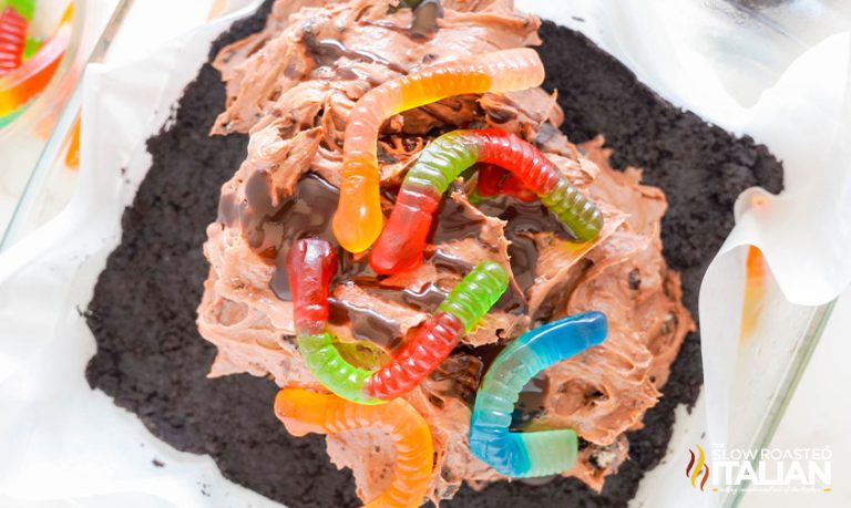 Easy Dirt Pudding Cheesecake Bars Dessert Recipe - The Slow Roasted Italian