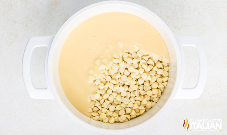 Easy White Chocolate Oreo Fudge (3 Ingredient Recipe) - The Slow ...