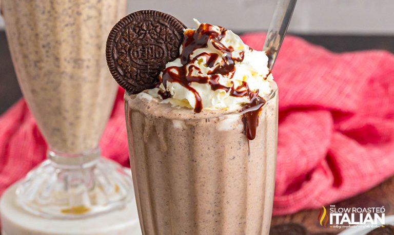 Easy Applebee's Oreo Milkshake Copycat Recipe - The Slow Roasted Italian