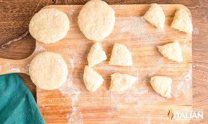 Copycat Cracker Barrel Beignets - The Slow Roasted Italian