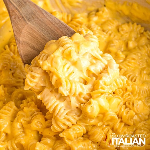Boston Market Mac and Cheese (Copycat Recipe!) - The Slow Roasted Italian